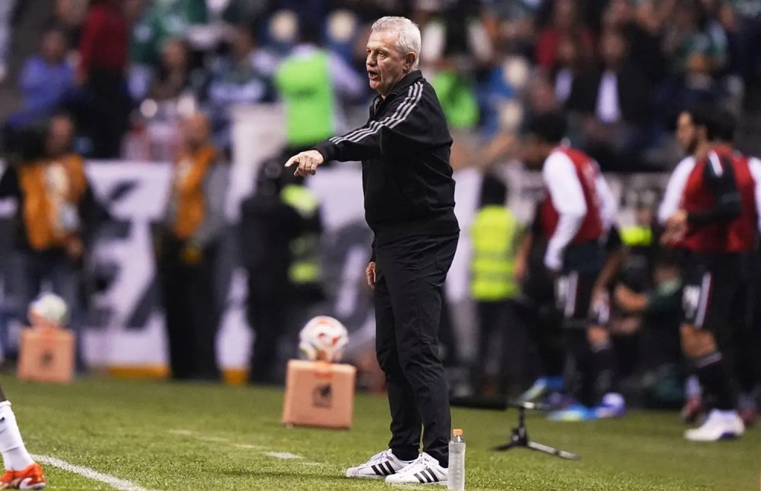 Aguirre Puts Faith in a New Generation as Mexico Seeks World Cup Redemption