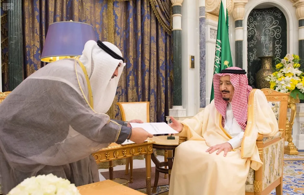 King Salman Receives Handwritten Message from Kuwaiti Emir