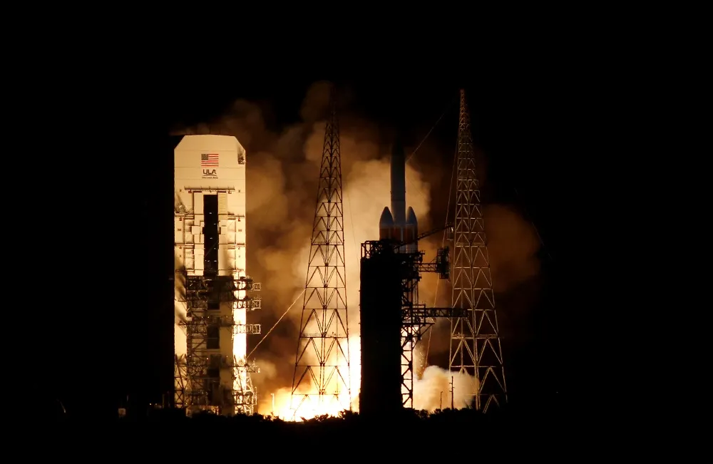NASA Launches Probe to the Sun