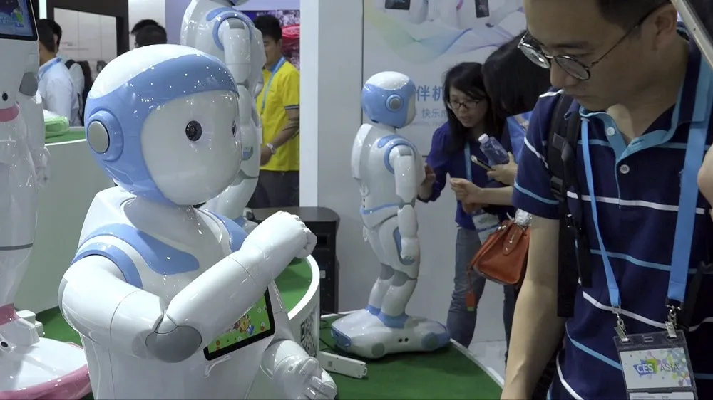 New Robot Changes Shapes to Execute Tasks