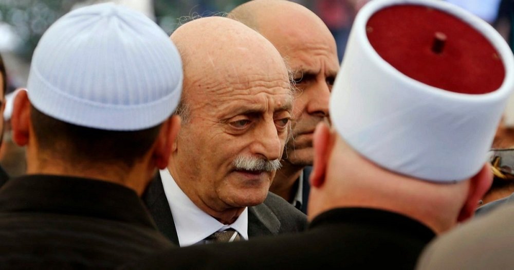 Lebanon’s Jumblat Defuses Tensions over Druze ‘Entry Permits’ to Syria