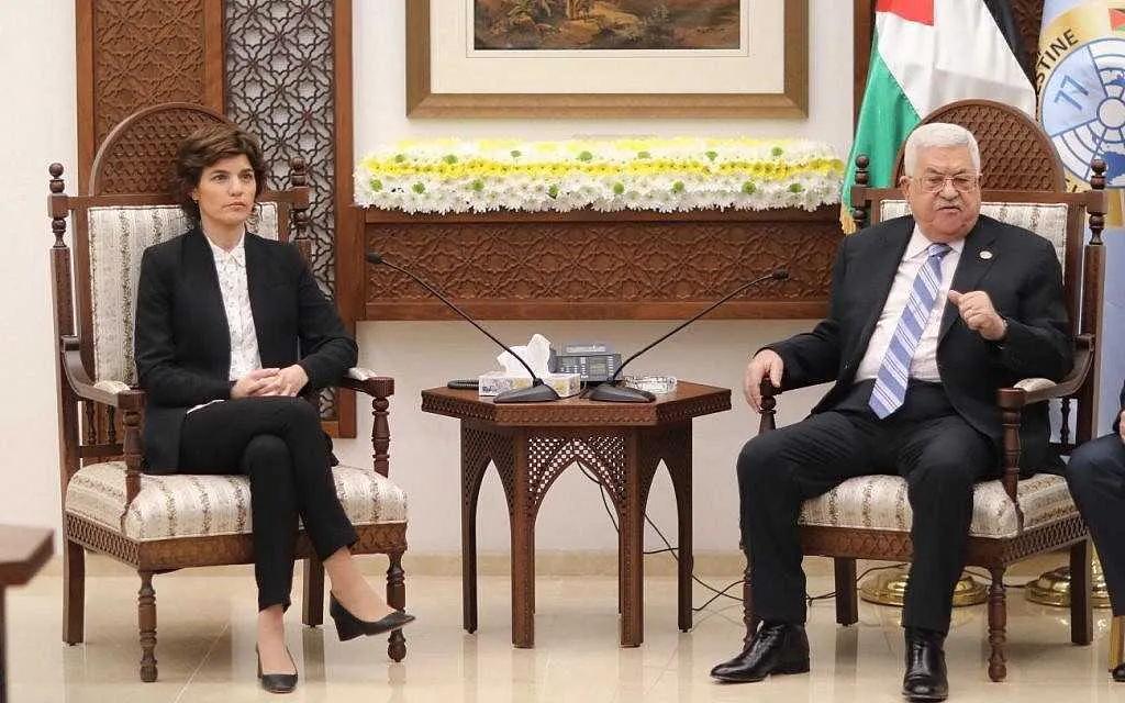 Abbas: We Extend Our Hand to Any Israeli Government Believing in 2 ...