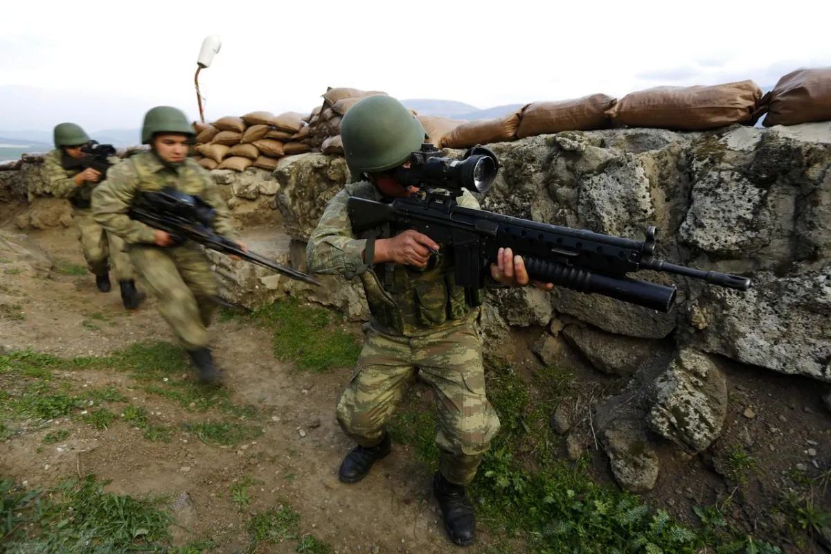 4 Turkish Soldiers Killed in Clashes with PKK