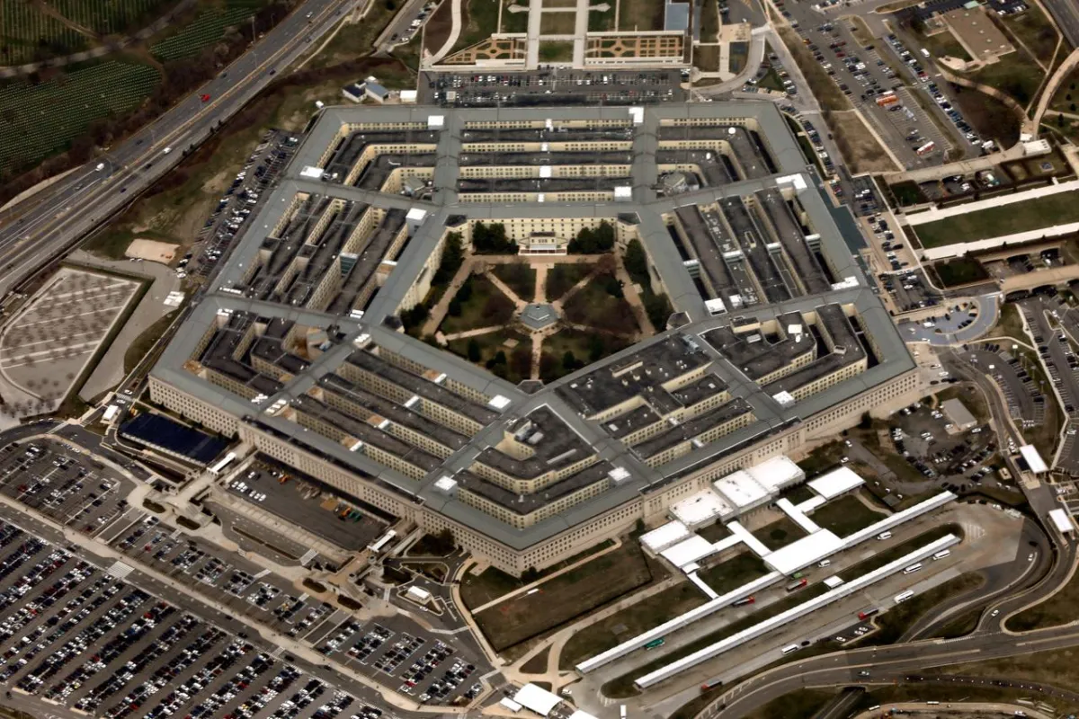 US Sends Naval Strike Group to Counter Iran