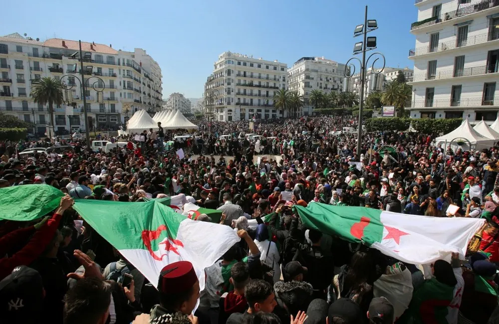 Algeria Army Chief Says Elections Key to Ending Crisis