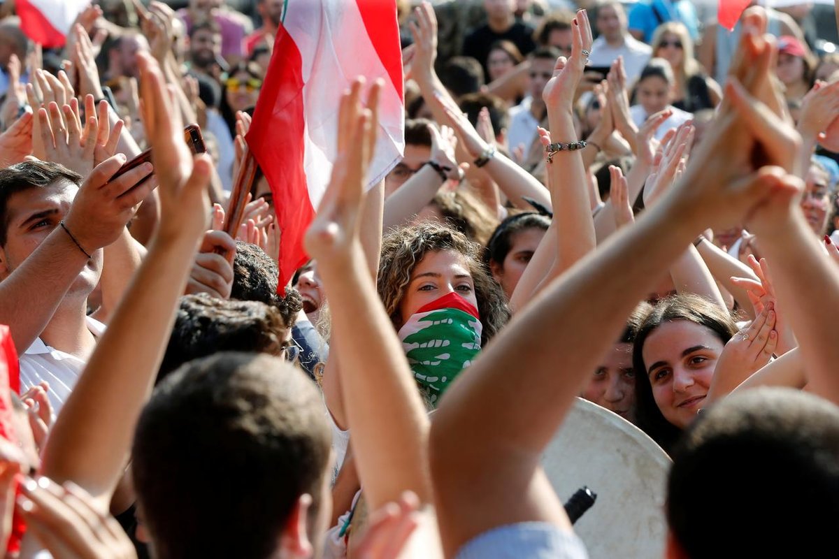 Hopes of Young Lebanese to Escape Sectarianism Put to Test