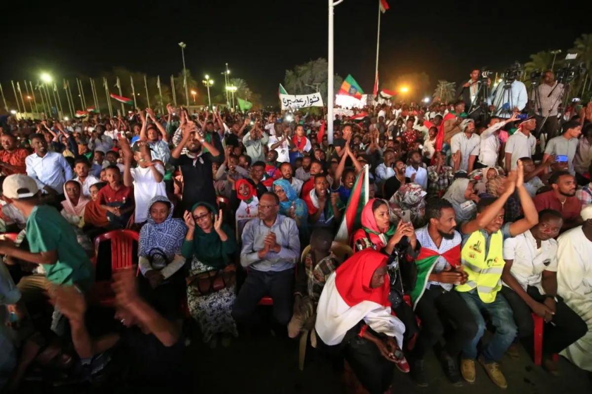 Sudan devrimi ve geçiş sürecinin zorlukları