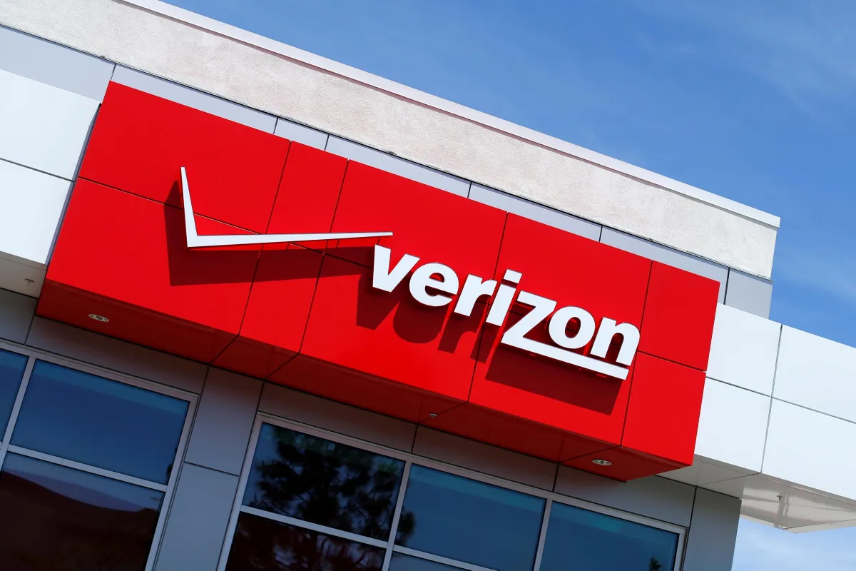 Verizon Bids Big to Win US Bandwidth for 5G Network