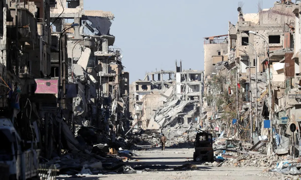 US Charges Father, Son for Joining ISIS