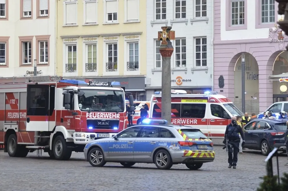 At Least 2 Killed as Car Ploughs into Pedestrian Zone in German Town