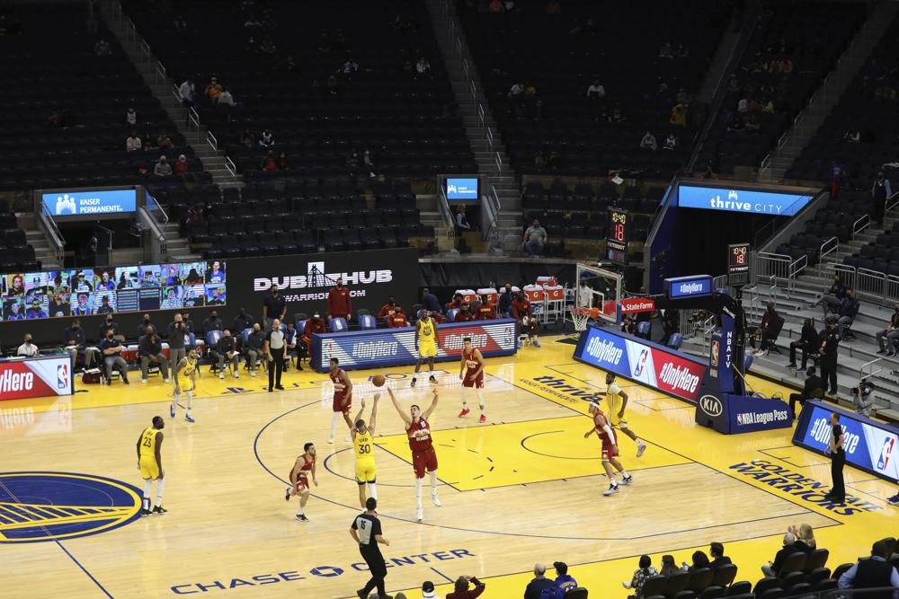 Curry Sets NBA Record for 3-Pointers in a Month with 85