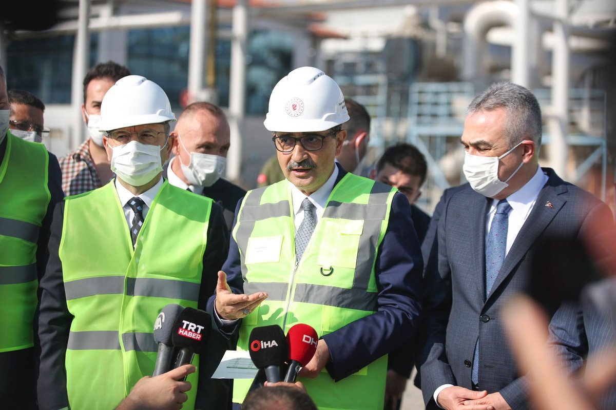 Enerji Bakanı Dönmez: Bu yıl iki kuyu daha açabiliriz