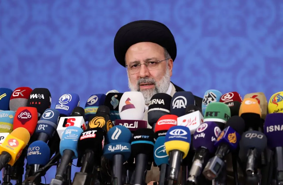Iran's Raisi Says Quick COVID-19 Vaccination to Top his Plans