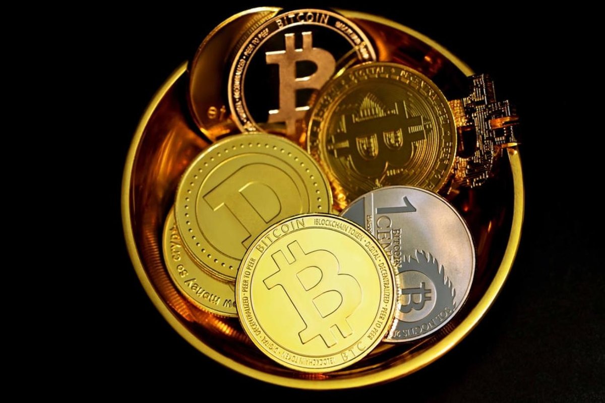 "Bitcoin gençliğine güvenmeyen" yaşlılar için kripto para birimi ...