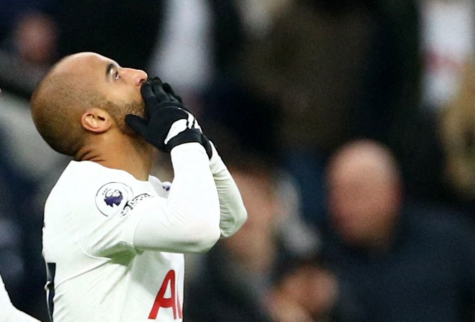 Moura Inspires Tottenham to Easy Win over Crystal Palace