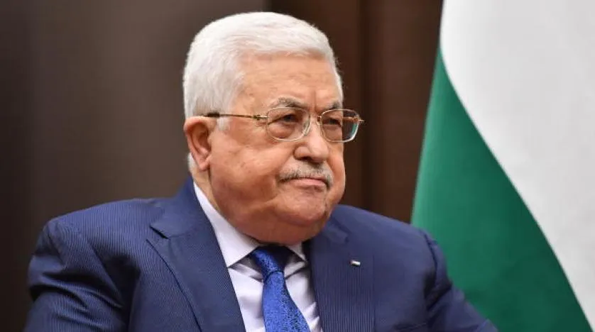Abbas Visits Gantz in Rare Trip