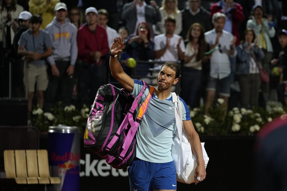 Nadal Says Foot Injury a Concern Ahead of French Open