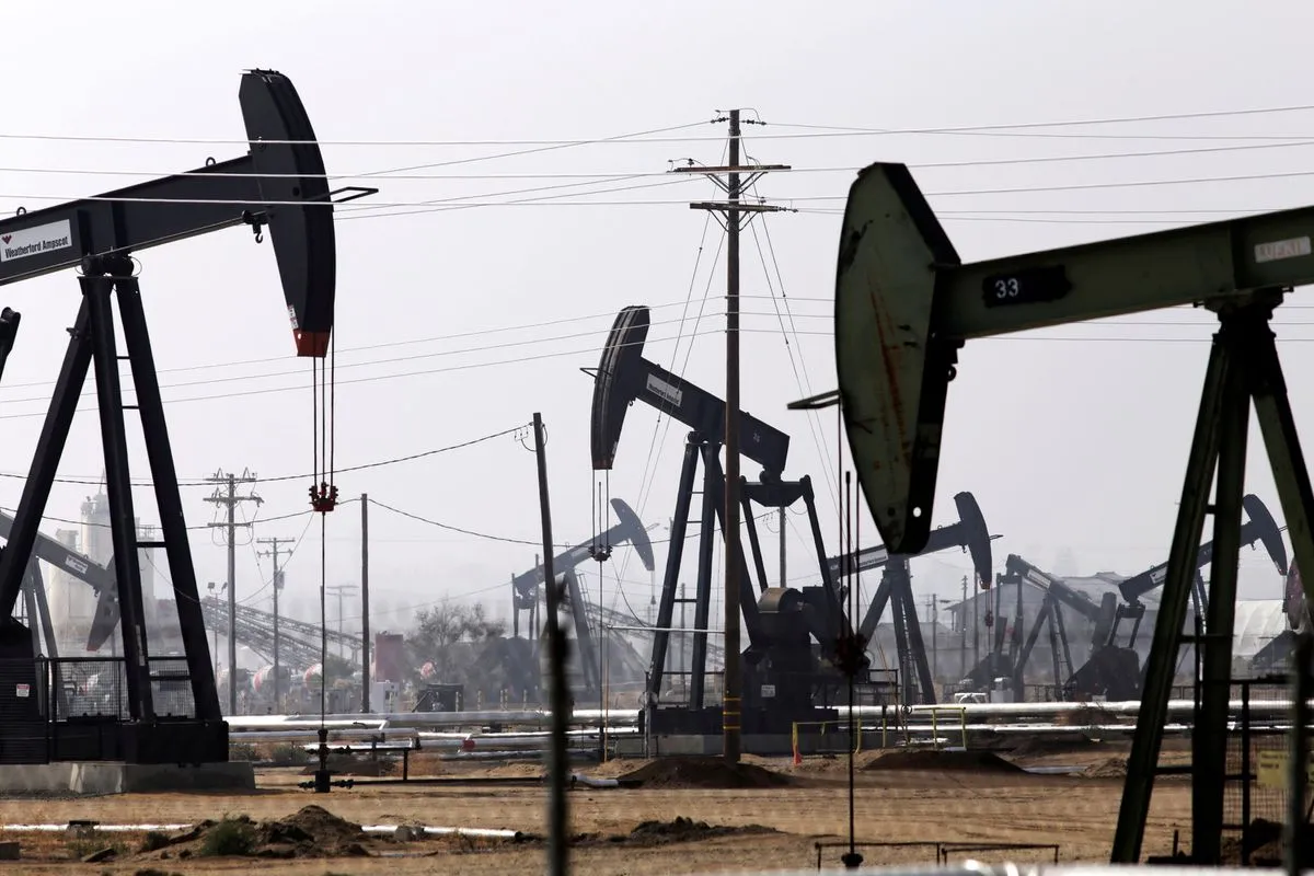 Oil Prices Edge Up from 6-Month Lows after Drop in US Stockpiles