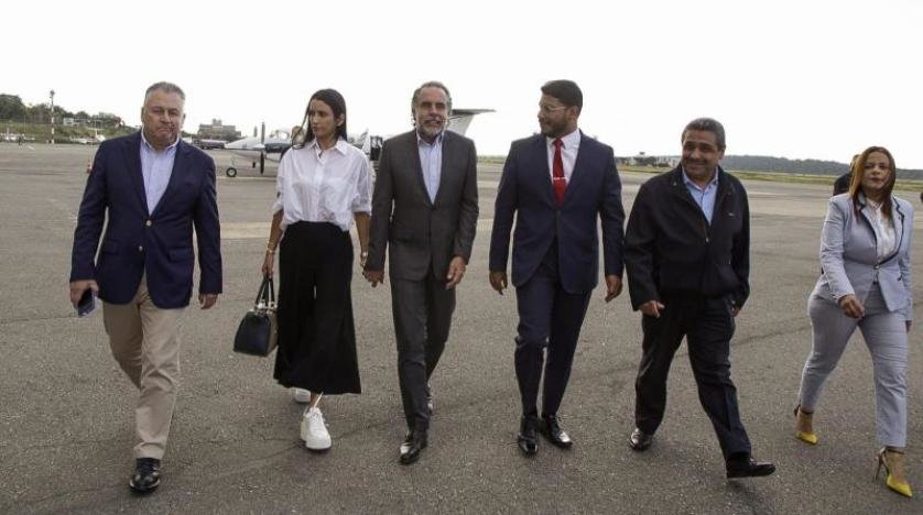 Venezuela ve Kolombiya 3 yıl sonra diplomatik ilişkileri yeniden kurdu