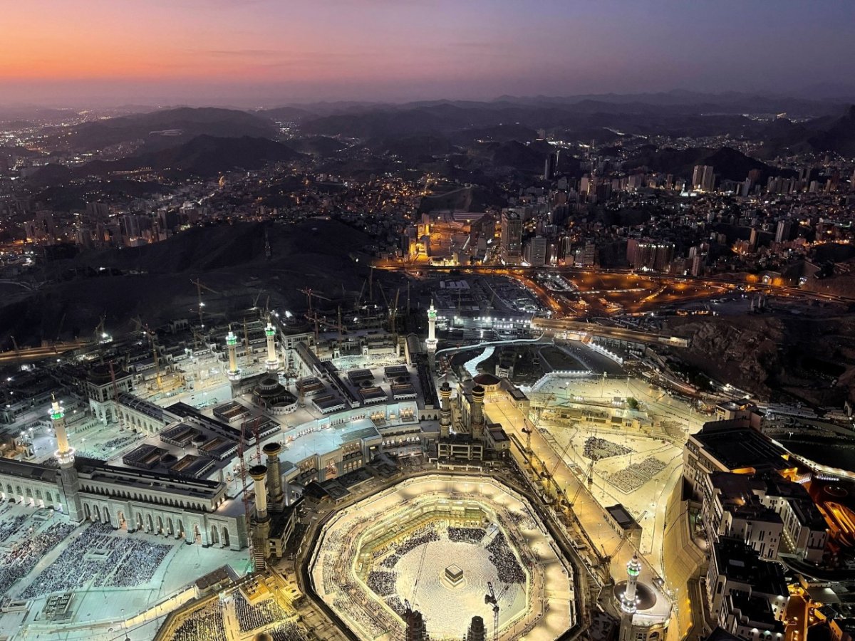 Mohammed Bin Salman Project Revives Historical Structure of Five Mosques