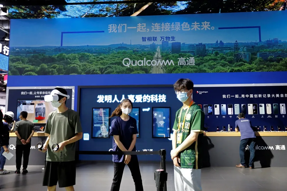 Meta, Qualcomm Strike Agreement on Custom Virtual Reality Chips