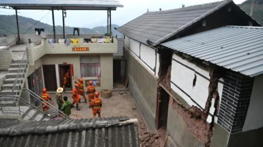 Çin'in Siçuan eyaletinde 6,8 büyüklüğünde deprem meydana geldi