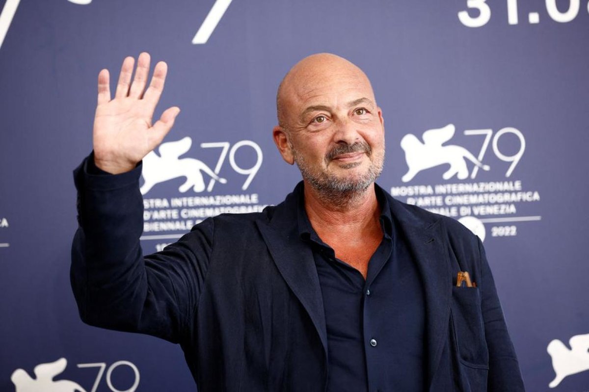 Ödüllü İtalyan yönetmen kadın olarak doğduğunu ilk kez açıkladı