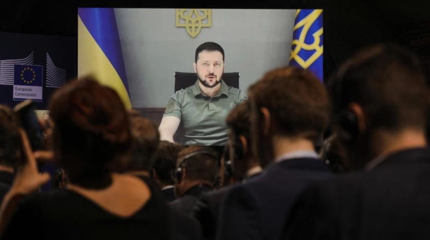 Zelenskiy: Rusya enerji sektörümüzün üçte birinden fazlasını yok etti