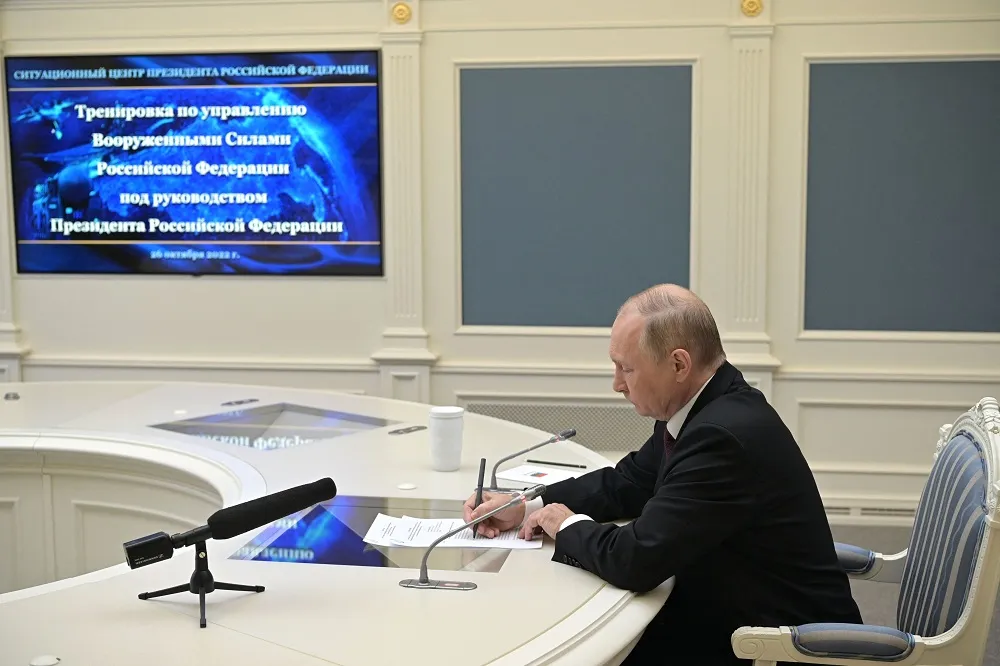 Putin Monitors Practice Launches by Russia’s Nuclear Forces