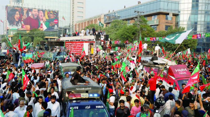عمران خان يطلق «مسيرة الحرية باتجاه إسلام آباد