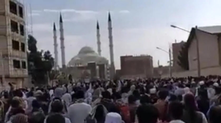 16 protestocunun öldürülmesinin ardından Belucistan Emniyet Müdürü ...