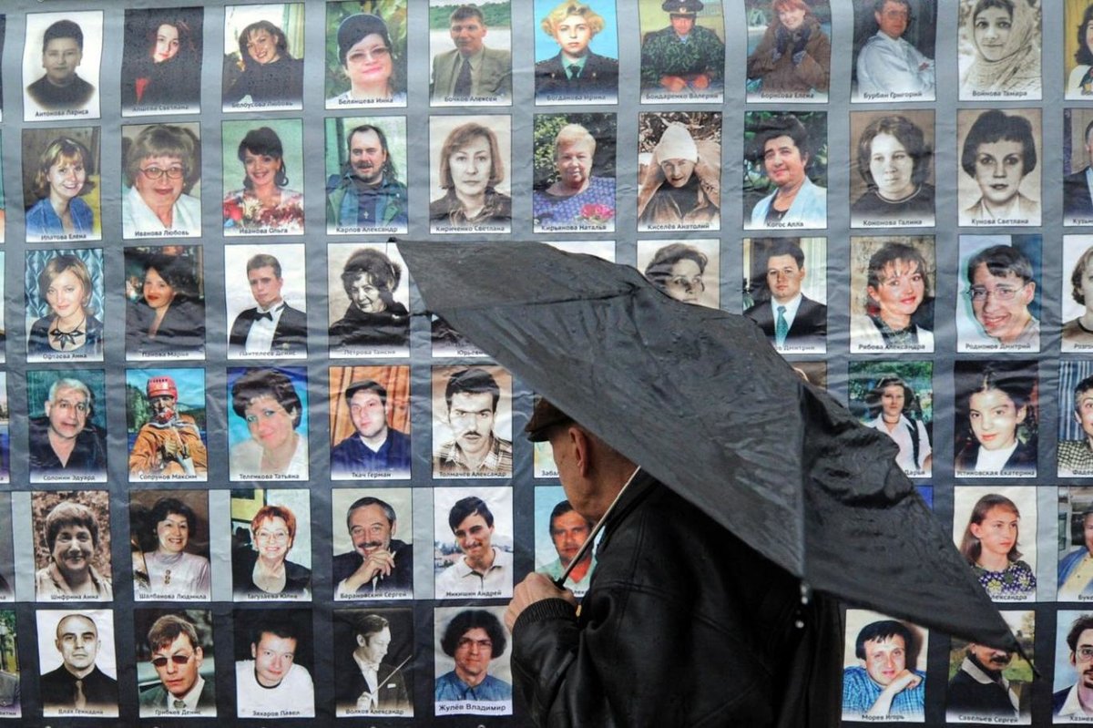 Moskova Tiyatrosu baskınında 170 kişinin ölümüne neden olan maddeye ...