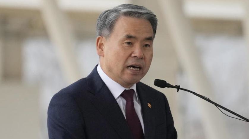 Güney Kore Devlet Başkanı, Kuzey Kore’nin İHA’larına karşı koymakta ...