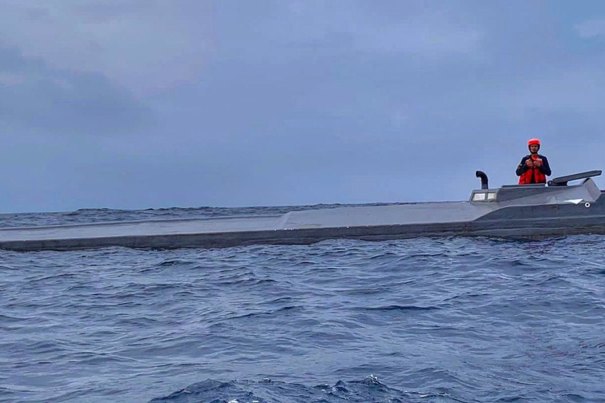 Kolombiya'nın en büyük narko denizaltısı ele geçirildi