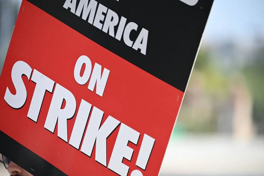 Hollywood Actors Extend Contract Talks, Temporarily Averting Strike