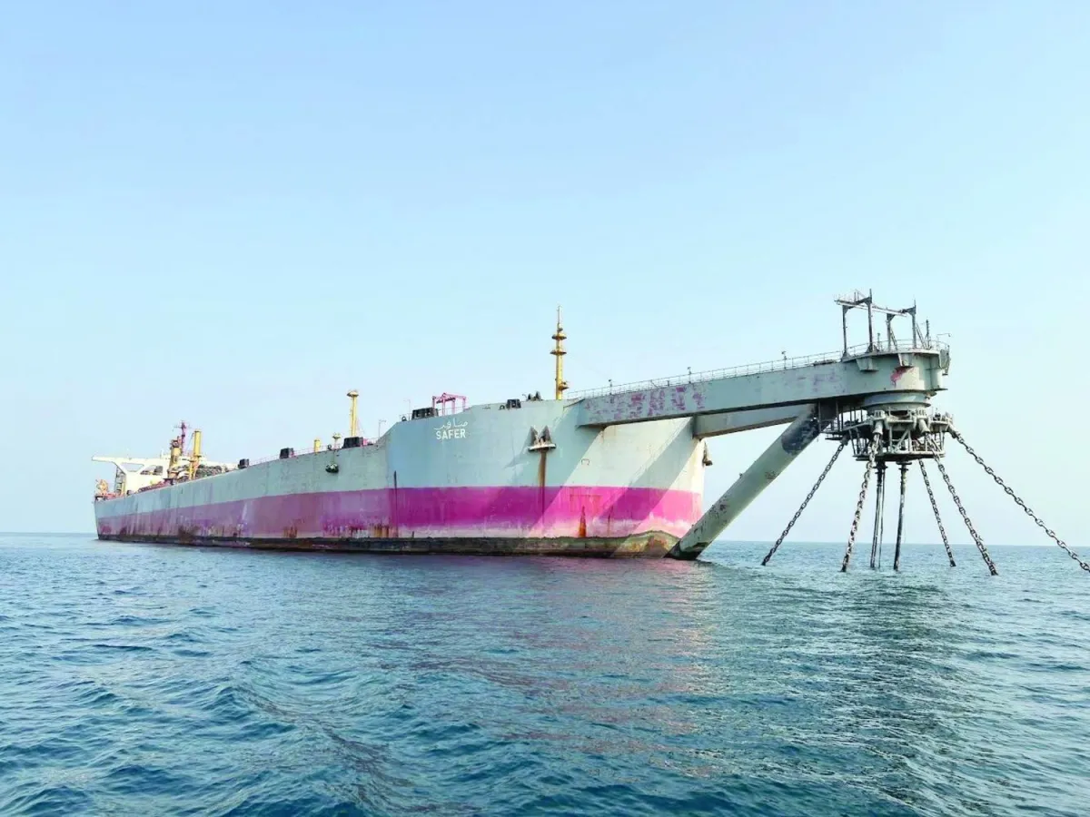 Safer petrol tankerindeki yakıtın yarısından fazlası çekildi