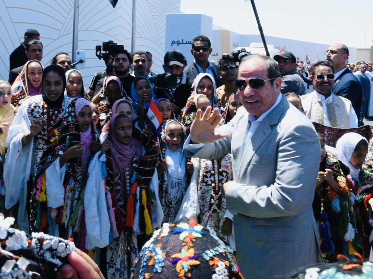 Sisi Mısır halkına ekonomik durum hakkında güvence verdi