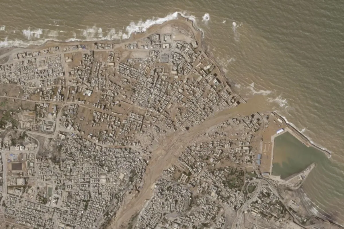 Libya'da 11 binden fazla ölüme neden olan selin boyutu uydu ...