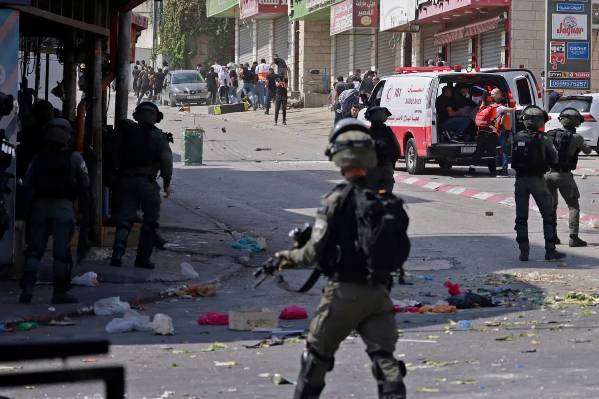 Batı Şeria'da bir yerleşim yerinin girişinde bıçaklı saldırı girişimi