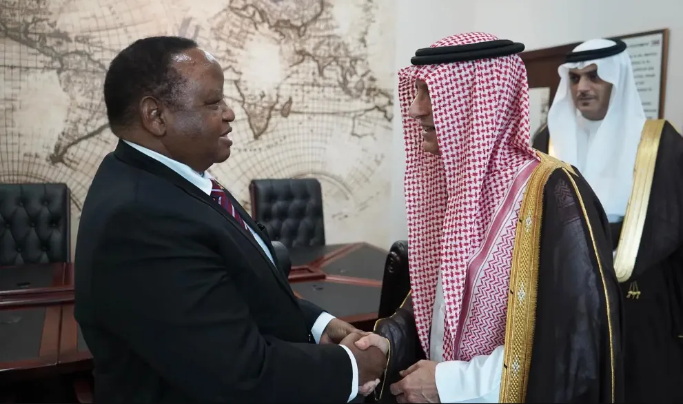 Zimbabwe Says Supports Saudi Arabia's Bids to Host Expo 2030, 2034 FIFA ...