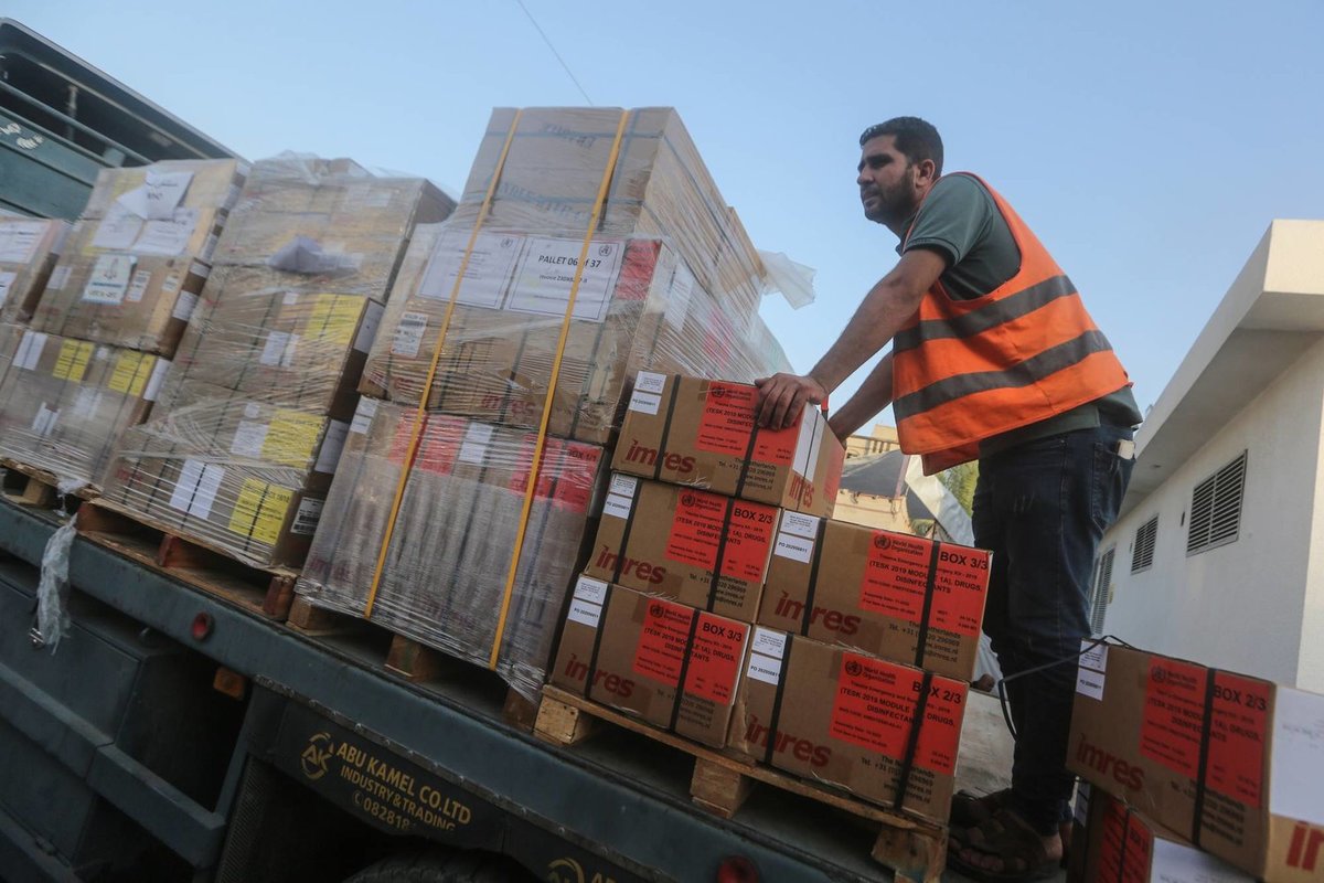 Mısır: Yeni bir yardım sevkiyatı Refah Sınır Kapısı’ndan Gazze’ye geçti