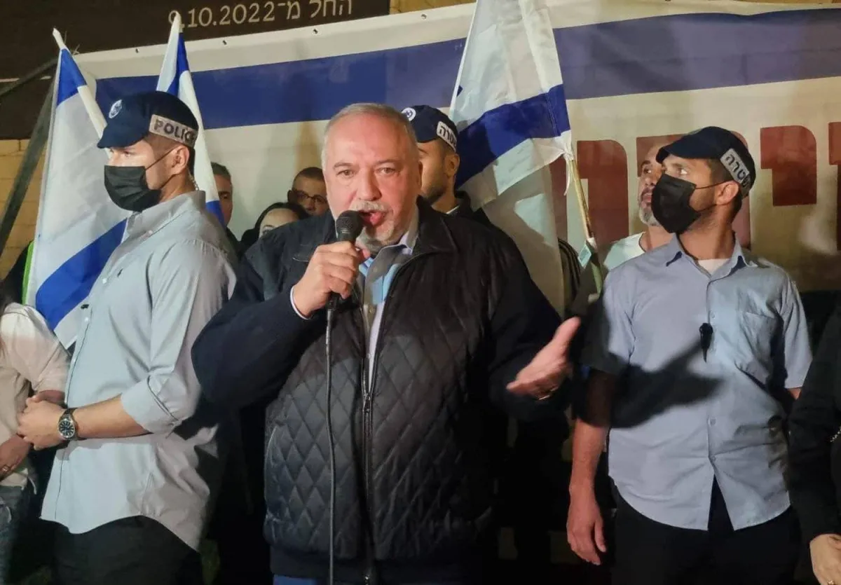 İsrailli eski bakan Liberman, 7 Ekim saldırılarını 2016’da haber vermiş