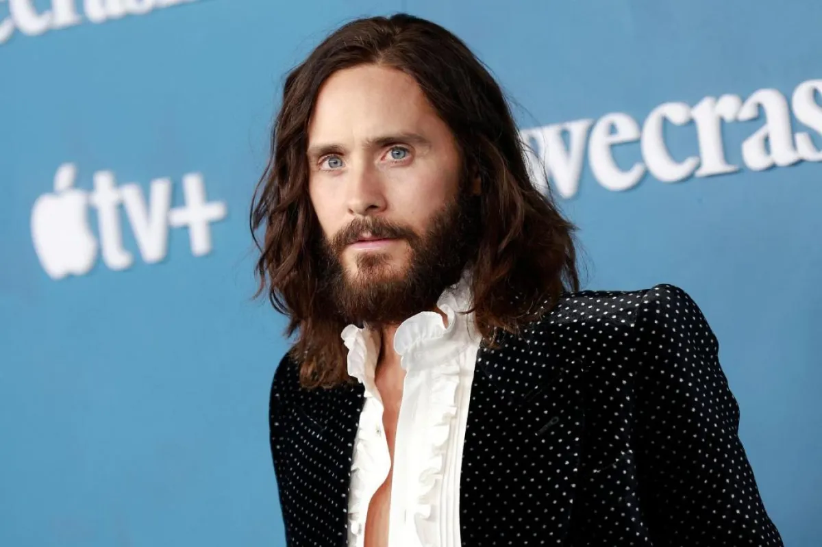 Jared Leto dünyaca ünlü gökdelene tırmandı
