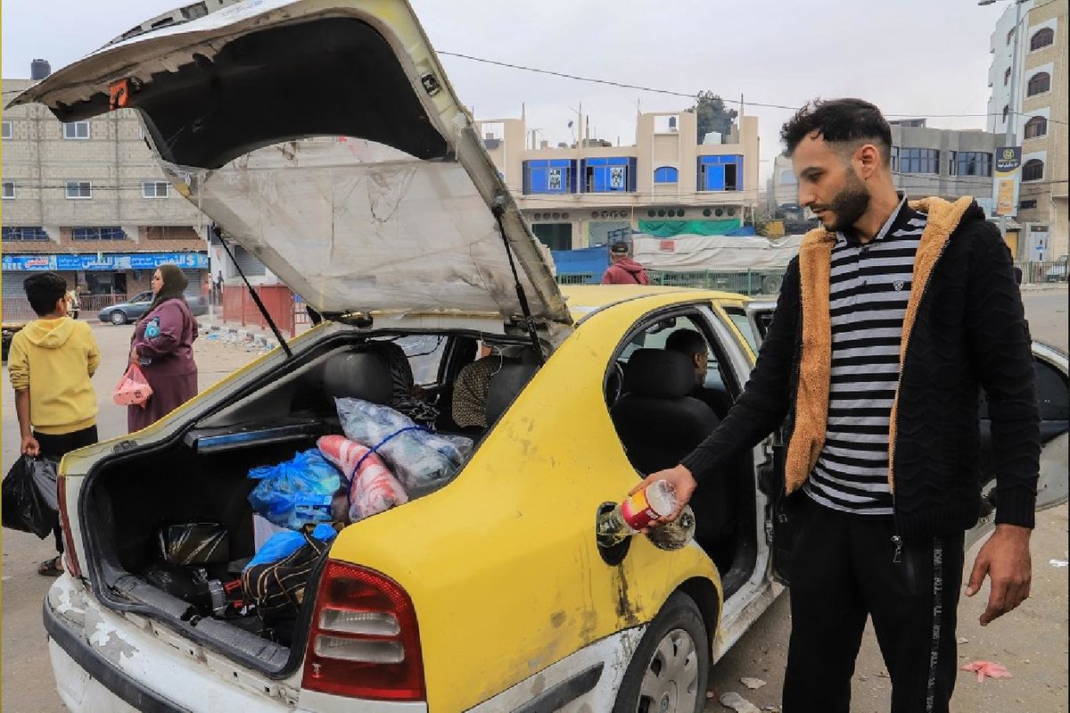 Gazzeliler Yakıtları Bittiği Için Arabalarını Yemeklik Yağla çalıştırıyor