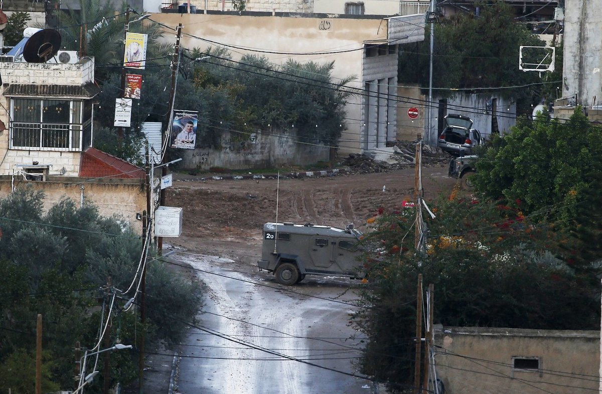 İsrail güçlerinin Cenin saldırılarında öldürdüğü Filistinli sayısı 11'e ...