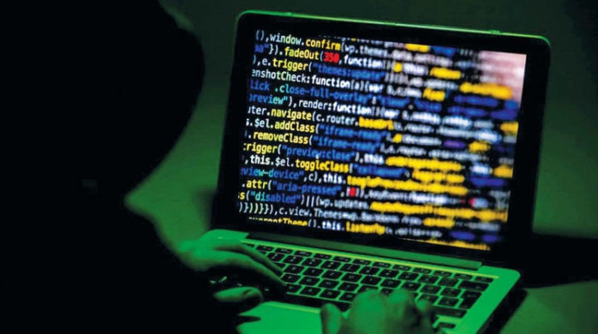 İsrail: İran kurumlarımıza siber saldırı düzenlemeye çalışıyor