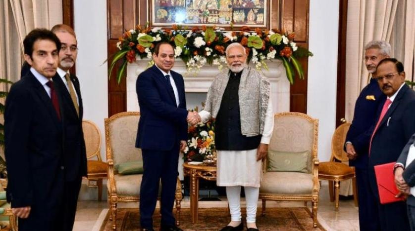 Sisi ve Modi’nin gündeminde ikili ilişkileri geliştirmenin yolları var