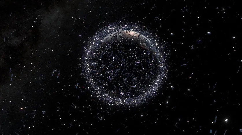 Dünya yörüngesinde felaketin eşiğinden dönüldü