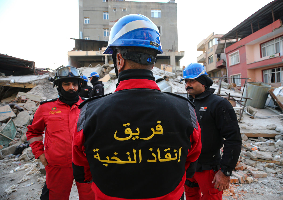 Iraklı afet müdahale ekibi Gaziantep'ten sonra Hatay'da depremzedelerin ...