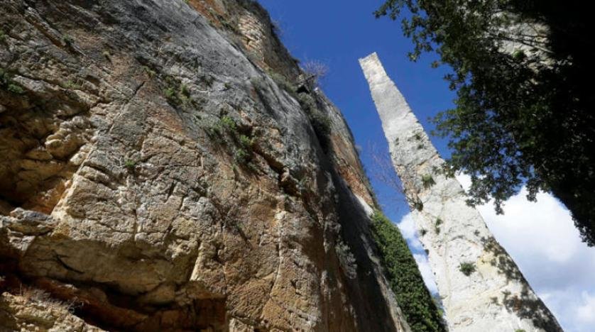 Suriye’deki Selahaddin Kalesi depremde ağır hasar gördü